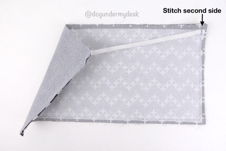 Elastic Pocket Tutorial - Dog Under My Desk