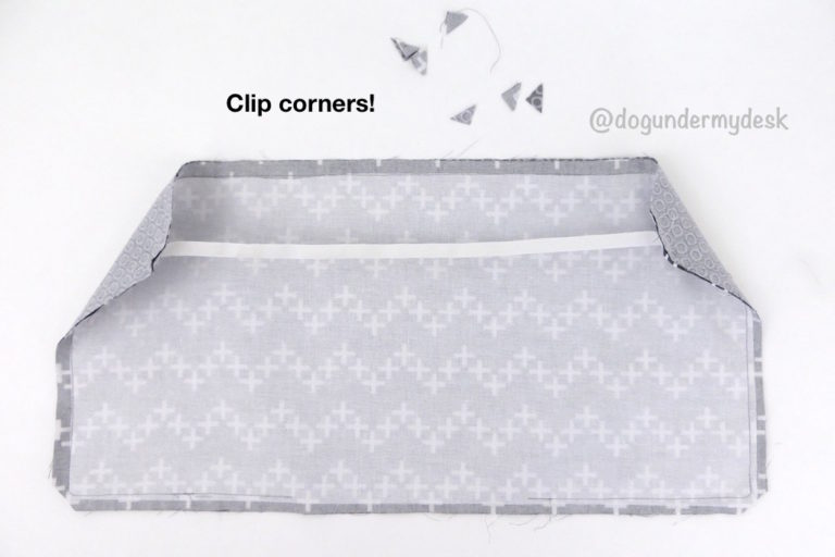 Elastic Pocket Tutorial - Dog Under My Desk