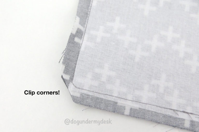 Elastic Pocket Tutorial - Dog Under My Desk