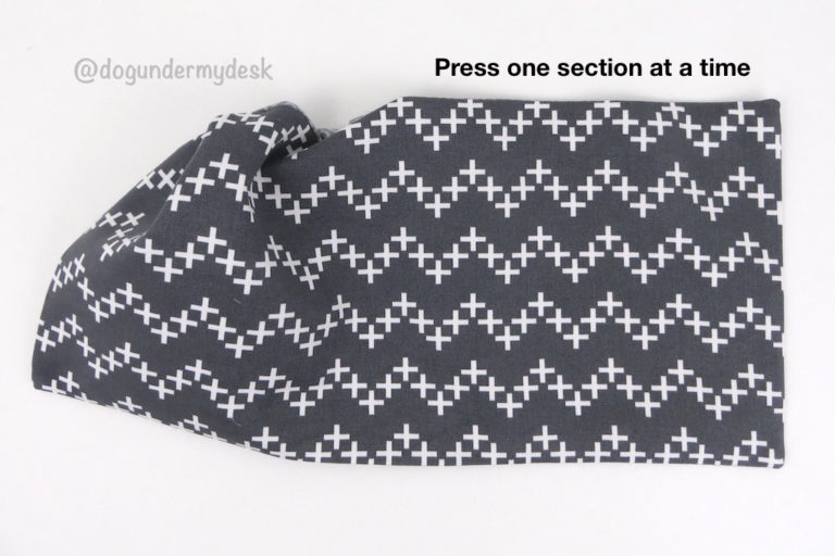 Elastic Pocket Tutorial - Dog Under My Desk